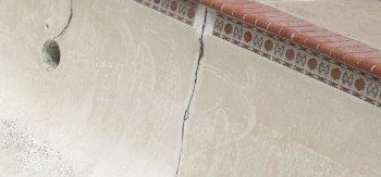 Cracked Swimming Pool Repair: How to Identify and Fix