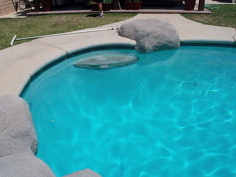 White Plaster & Quartz - Alan Smith Pool Plastering & Remodeling