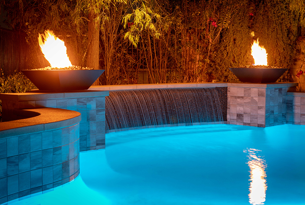 White Plaster & Quartz - Alan Smith Pool Plastering & Remodeling