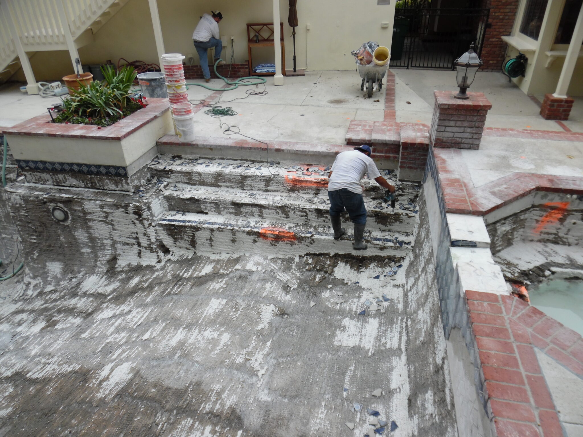Pool Tile Installation in Orange County | Alan Smith Pools